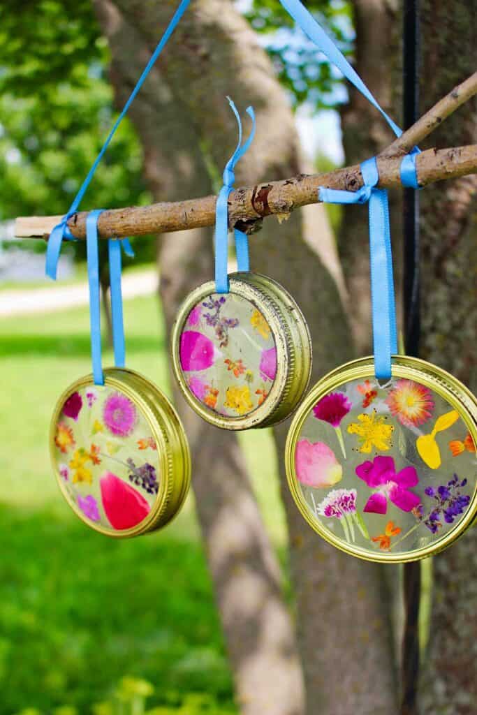 30 DIY Wind Chimes that Kids Can Make Themselves